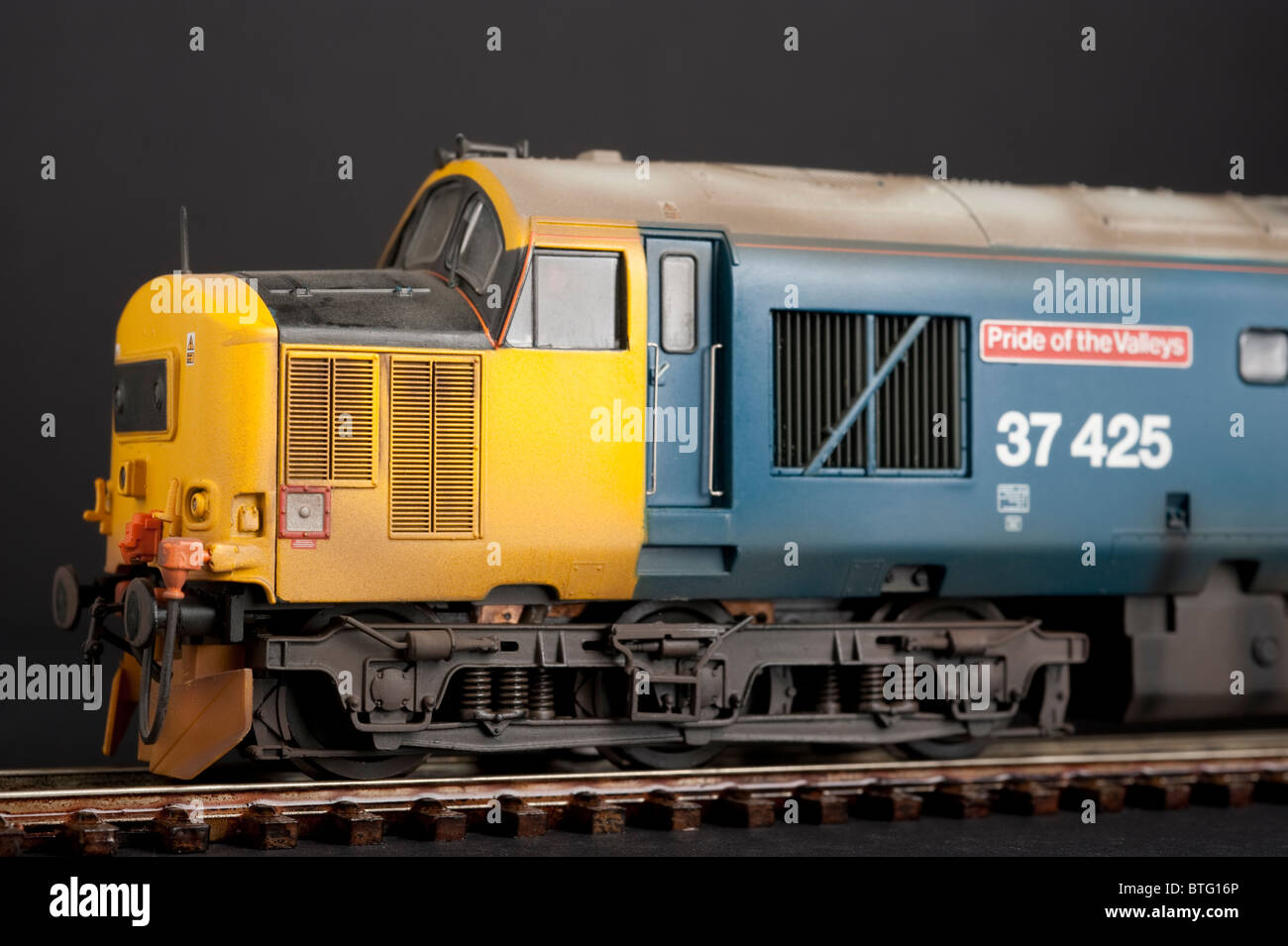 Class 37 Diesel Locomotive, Pride Of The Valleys, BR Blue Livery Stock ...