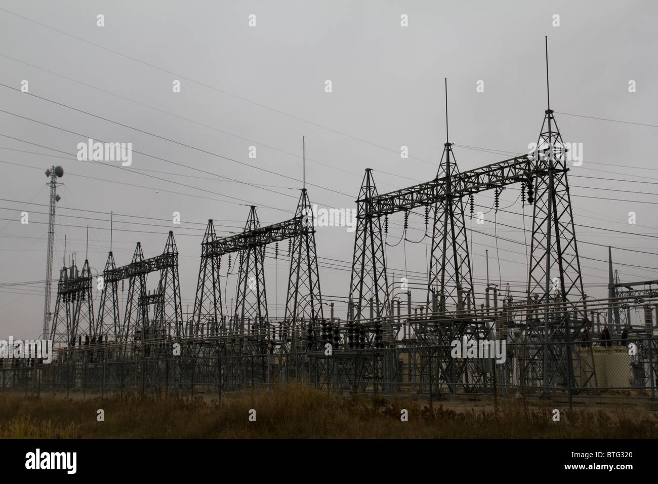 Power structure hi-res stock photography and images - Alamy