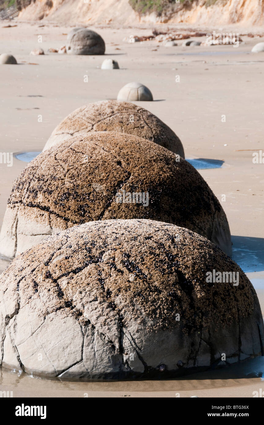 Volcanic Rocks, Moeraki Boulders,North Otago,East Coast,South Island ...