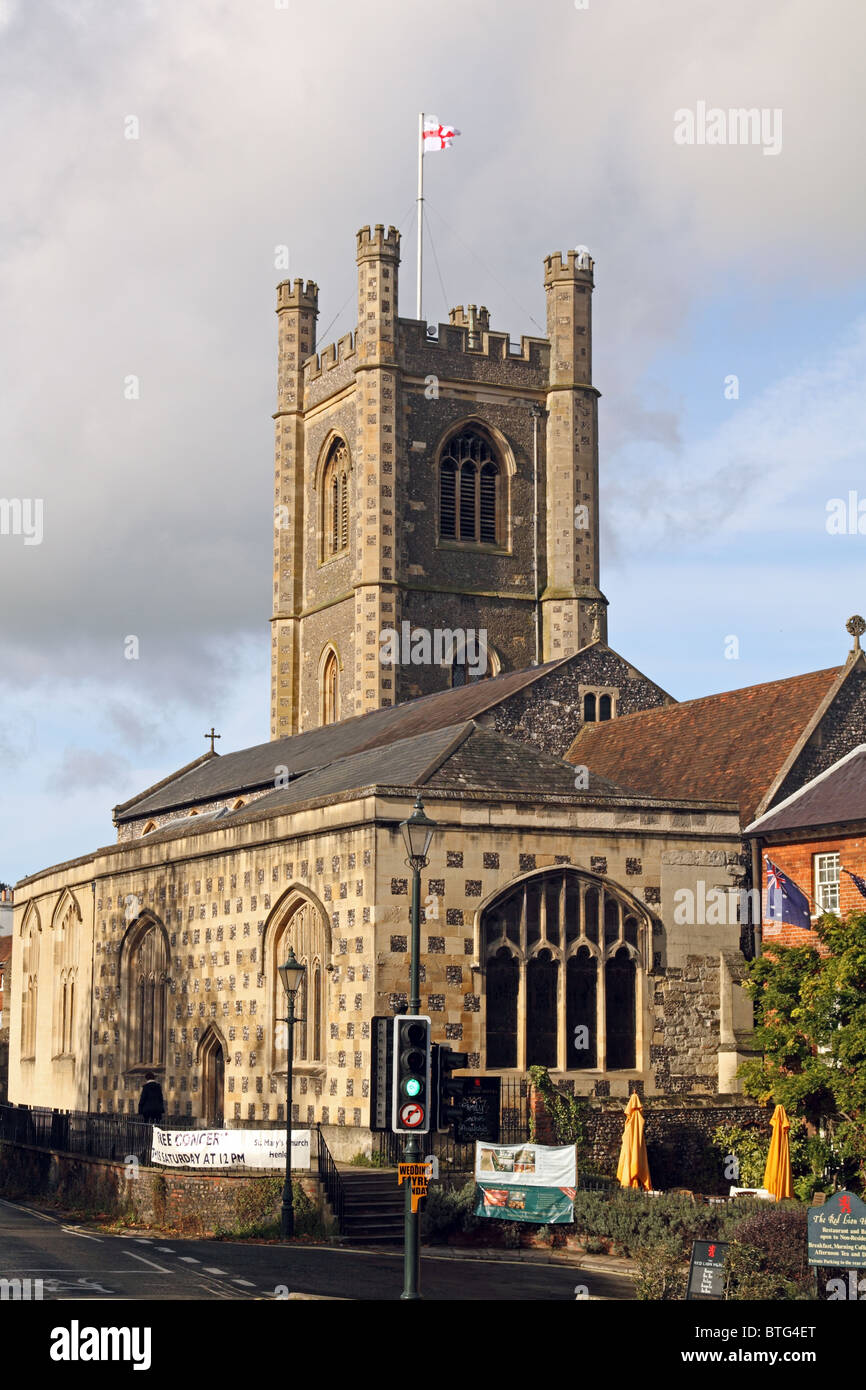 Henley-on-Thames, Oxfordshire, England - St Mary's 13th century parish ...