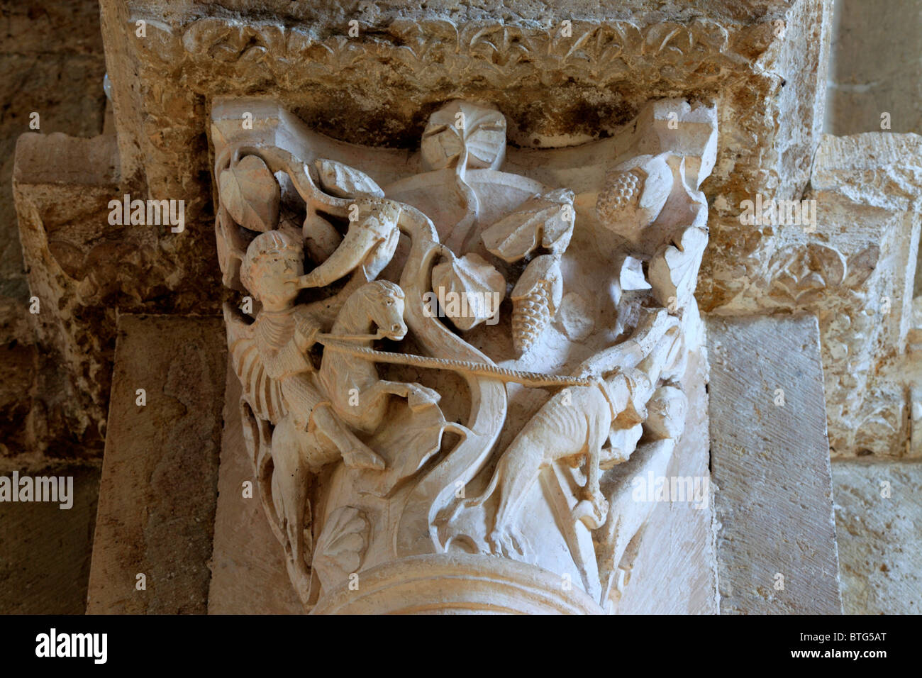 Capital column, church Sainte Marie Madeleine (Basilica of St ...