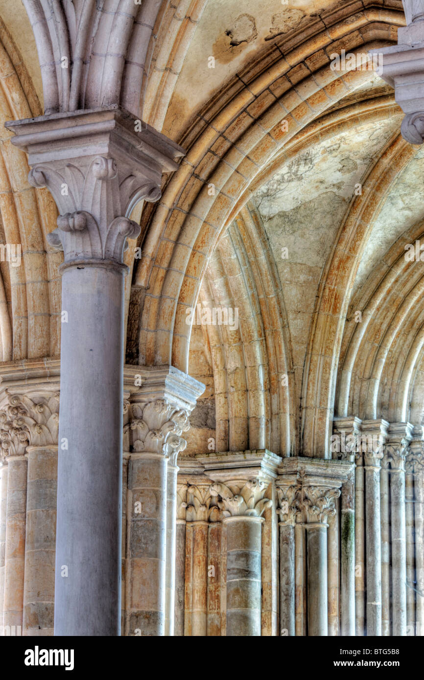 Church Sainte Marie Madeleine (Basilica of St. Magdalene), Vezelay ...