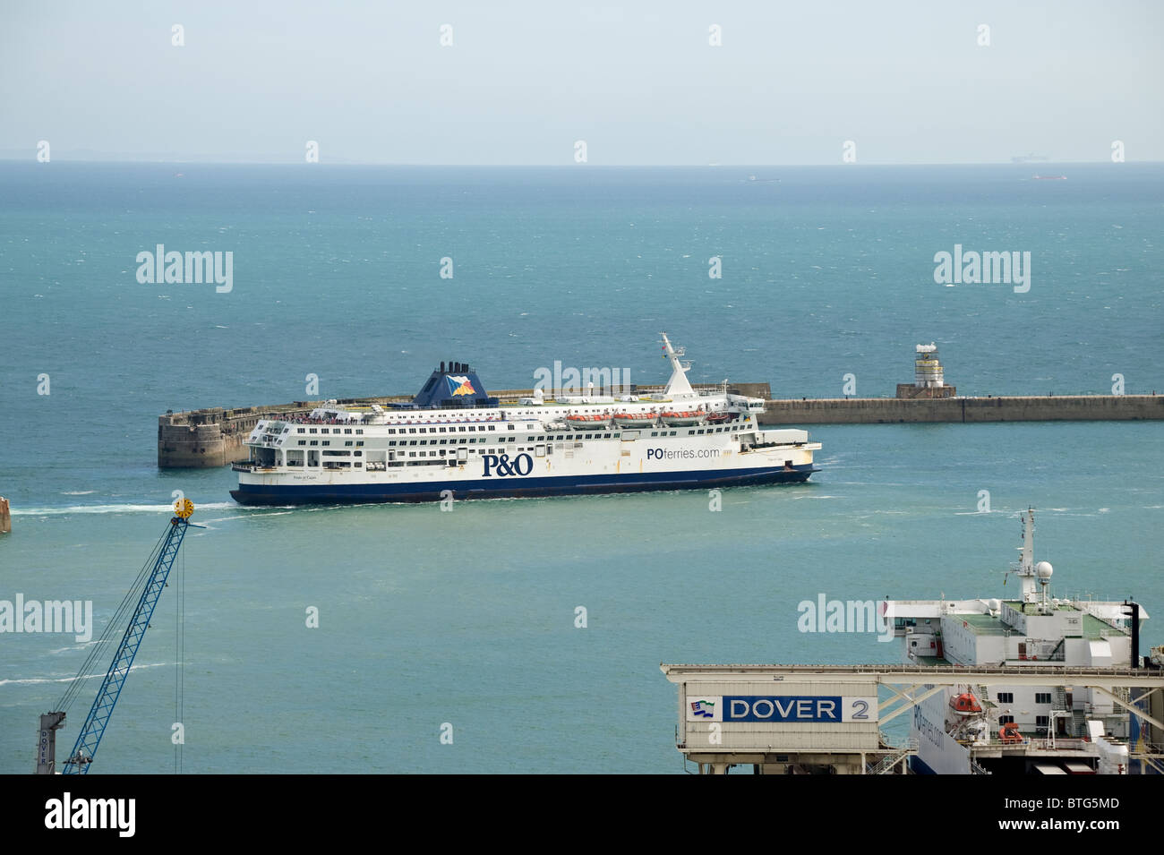 Cross channel ferries hi-res stock photography and images - Alamy