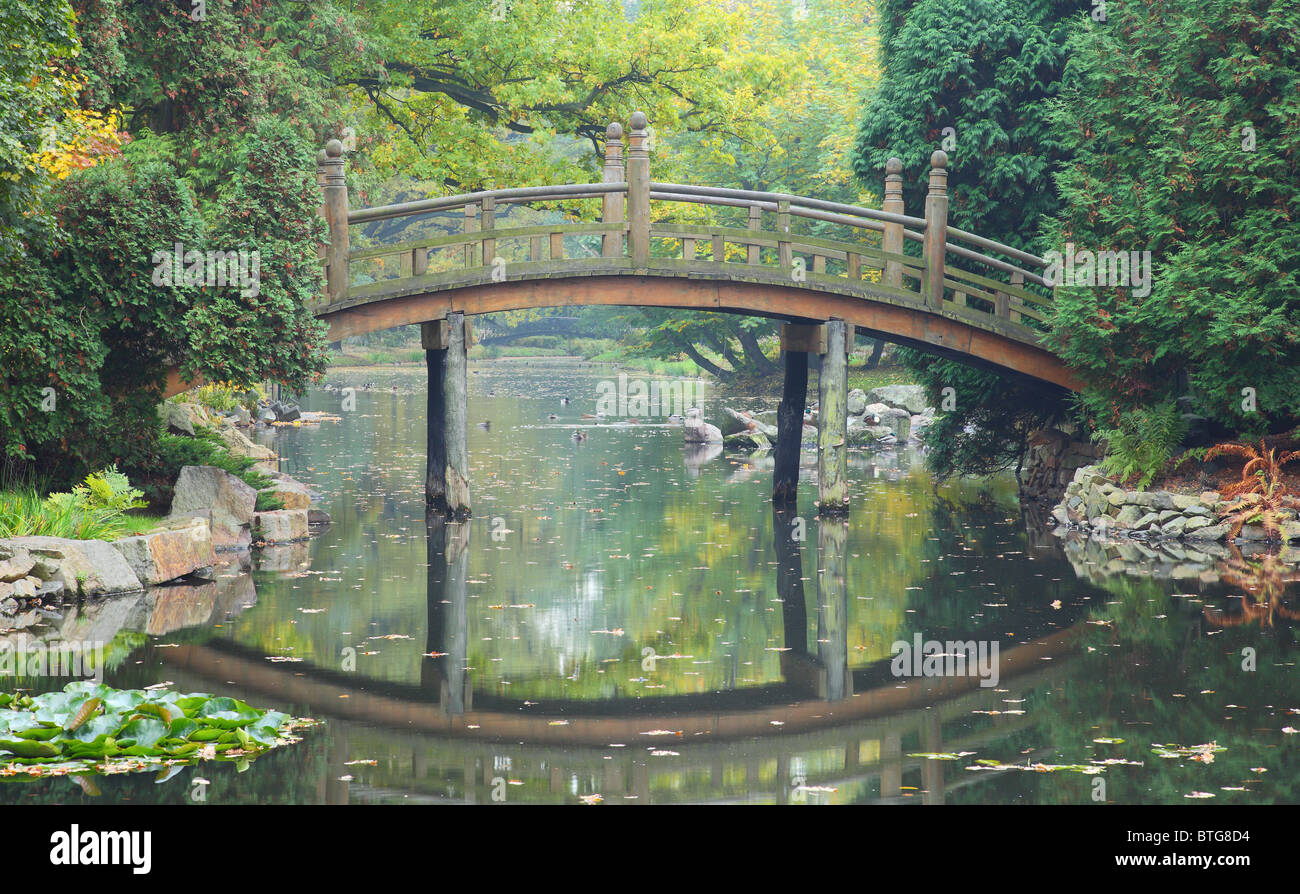 Japanese water bridge hi-res stock photography and images - Alamy