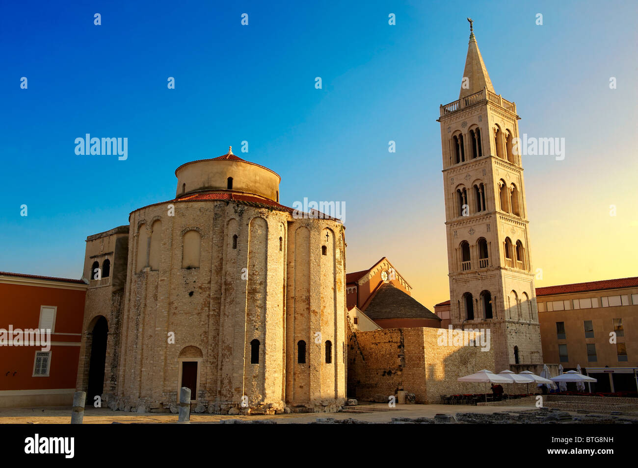 Historic croatia church hi-res stock photography and images - Alamy