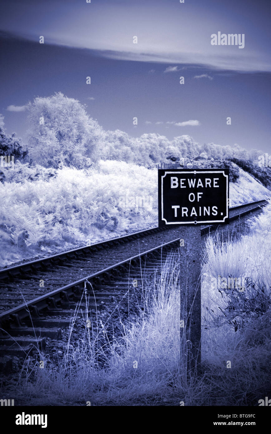 Rail track warning sign hi-res stock photography and images - Alamy