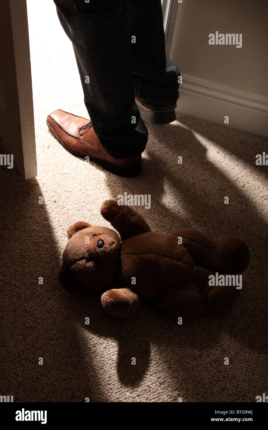 Man stepping out of shadow hi-res stock photography and images - Alamy