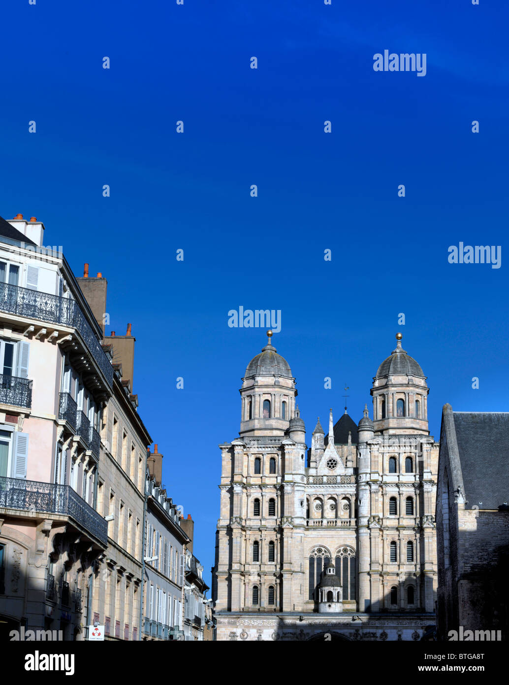 Dijon vintage hi-res stock photography and images - Alamy