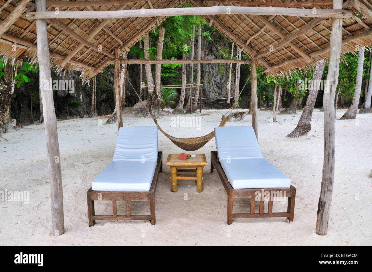 Vacant beds hi-res stock photography and images - Alamy