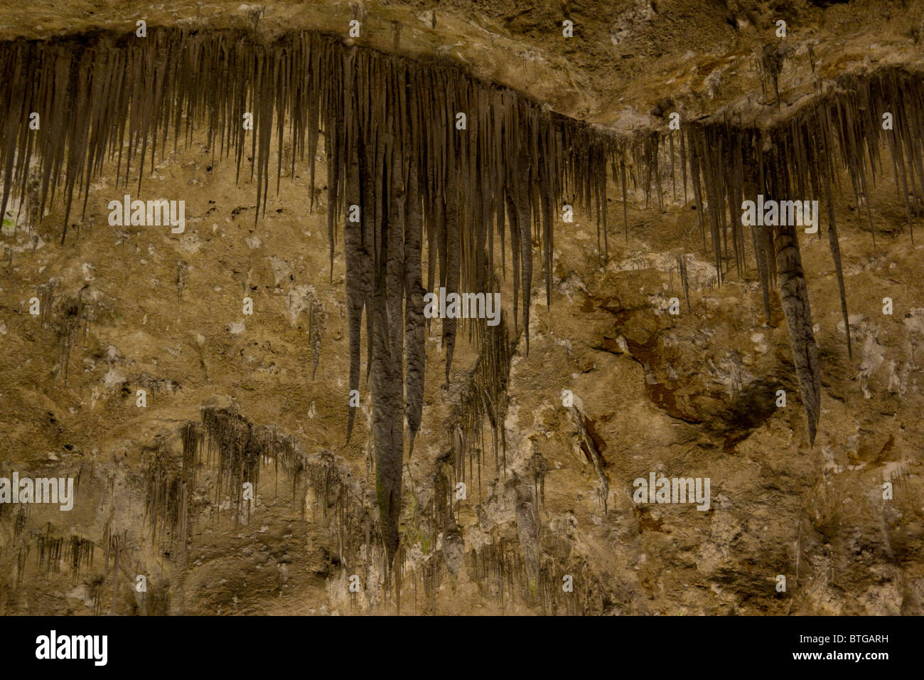 Cave drapery hi-res stock photography and images - Alamy