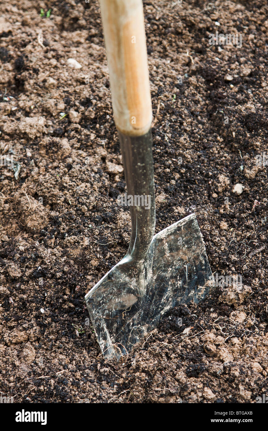 Dug the earth hi-res stock photography and images - Alamy