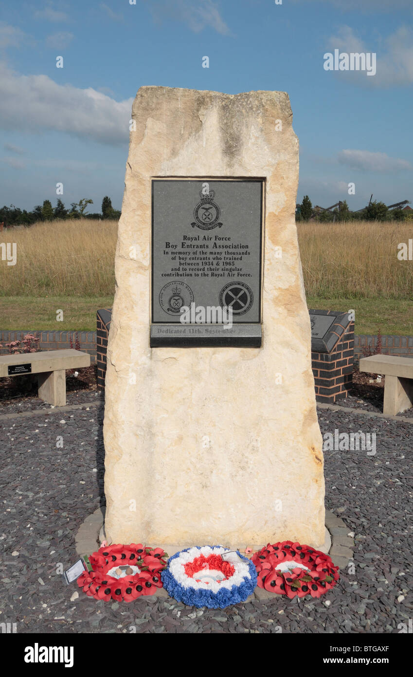 Boy entrants raf hi-res stock photography and images - Alamy