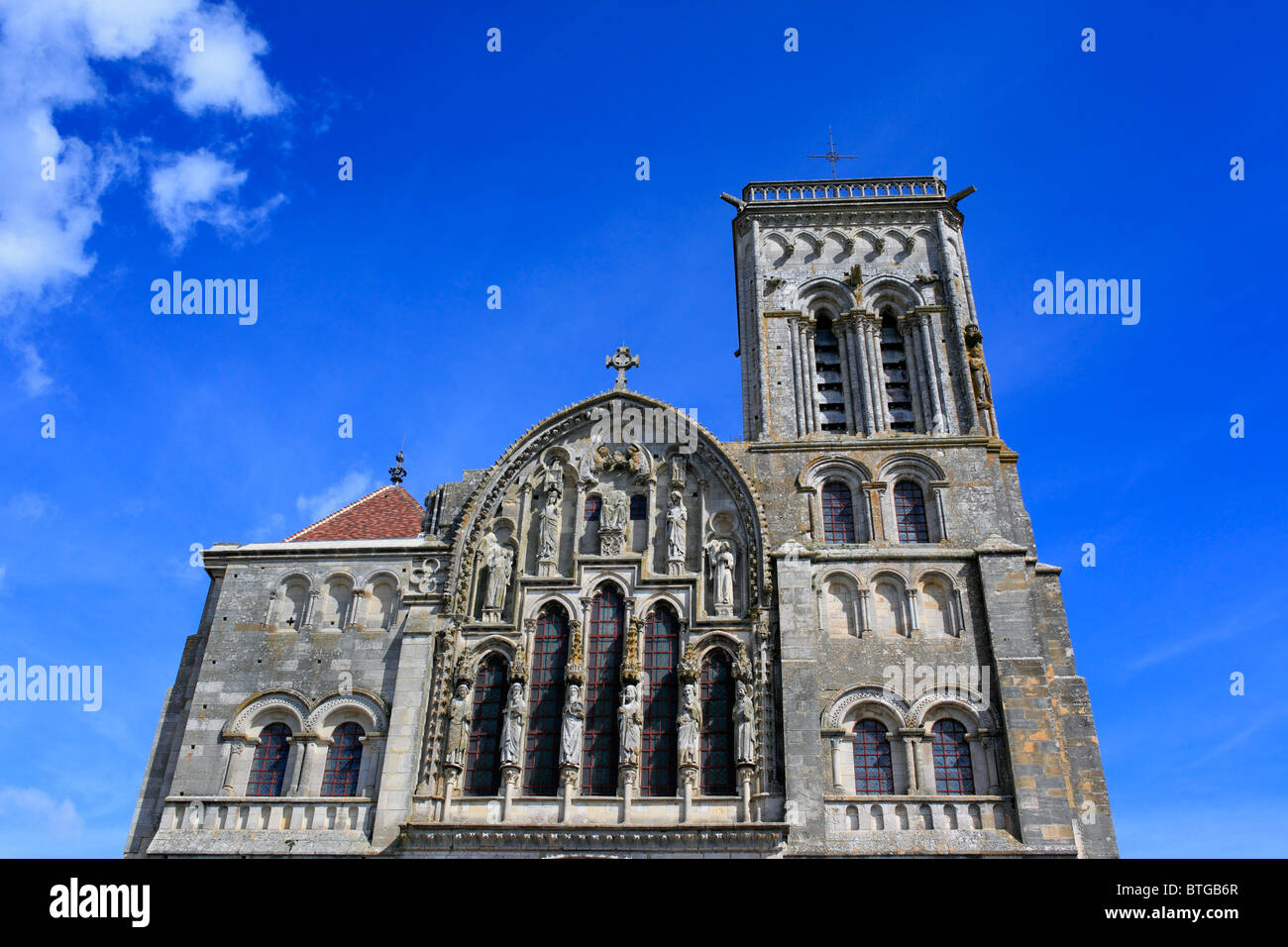 Church Sainte Marie Madeleine (Basilica of St. Magdalene), Vezelay ...