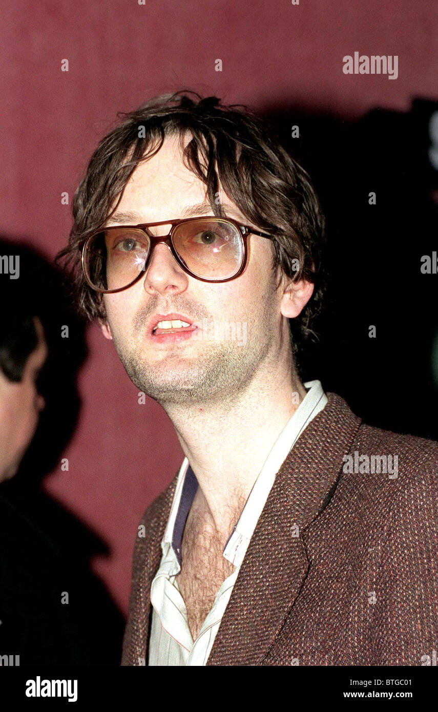 Jarvis cocker hi-res stock photography and images - Alamy