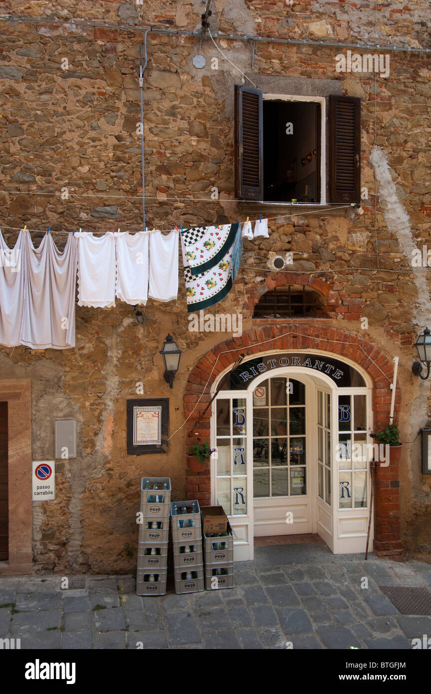Wash out to dry Stock Photo - Alamy