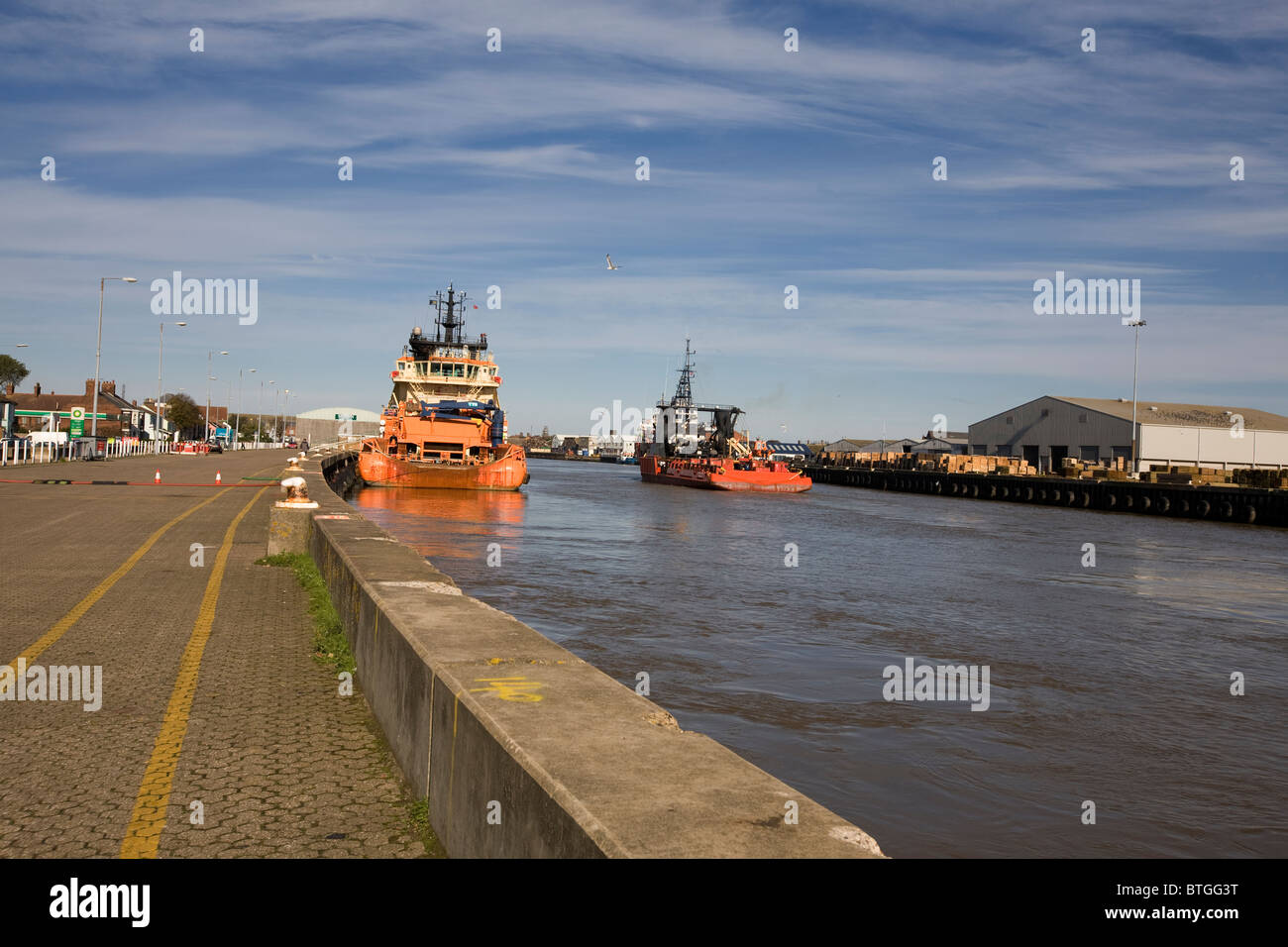 Great Yarmouth Docks Stock Photo - Alamy