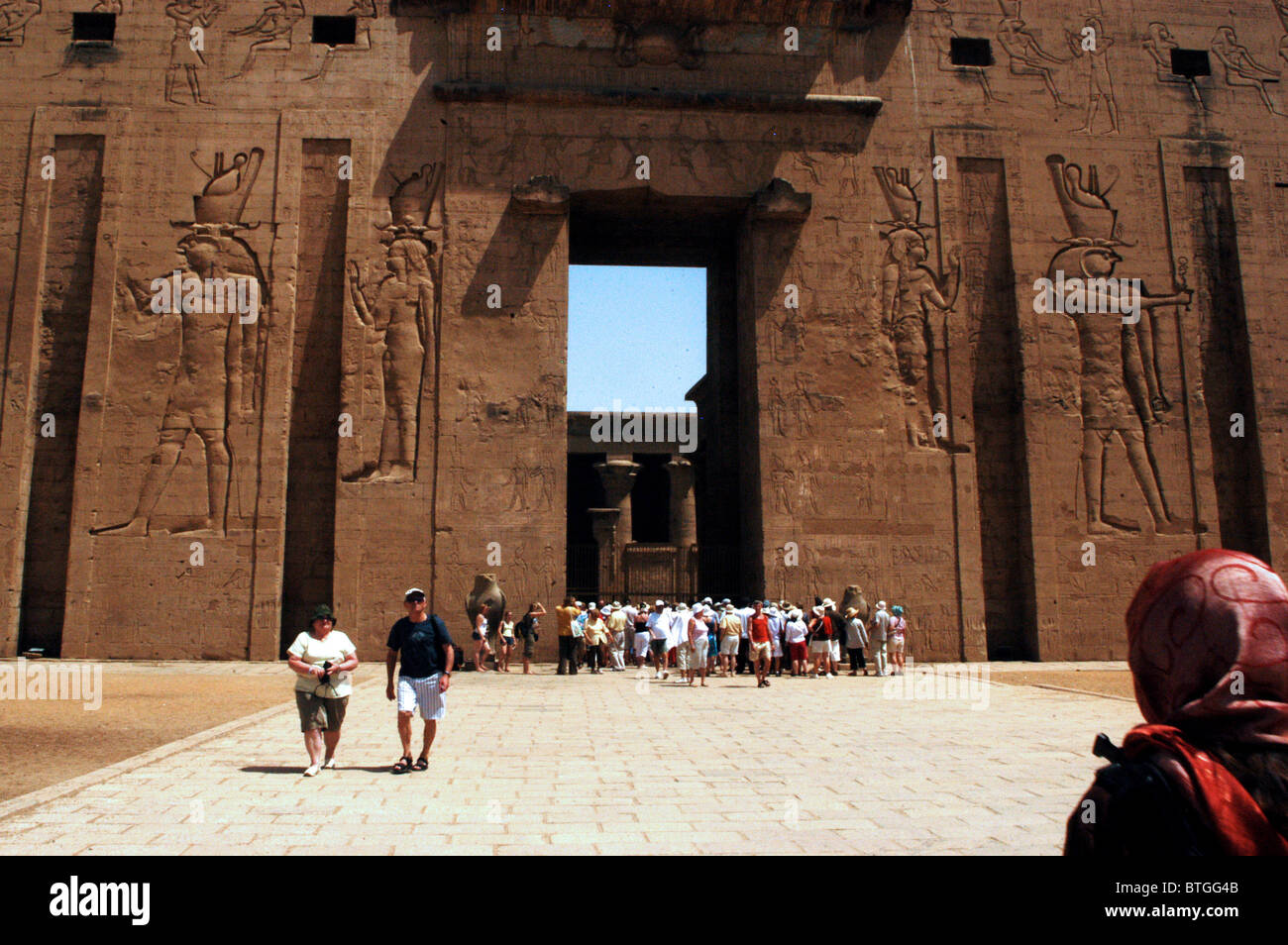 Egypt Pharaonic Desert High Resolution Stock Photography and Images - Alamy