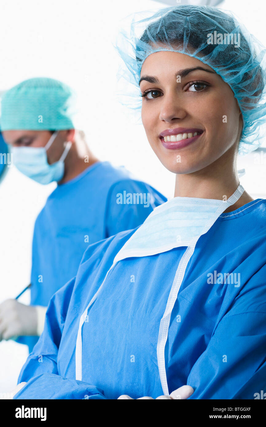 Medical personnel in operating room Stock Photo - Alamy
