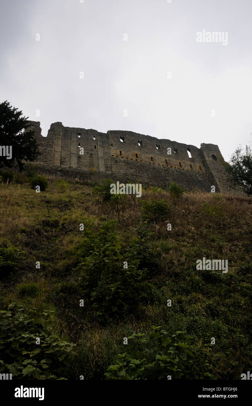 Richmond castle wall hi-res stock photography and images - Alamy