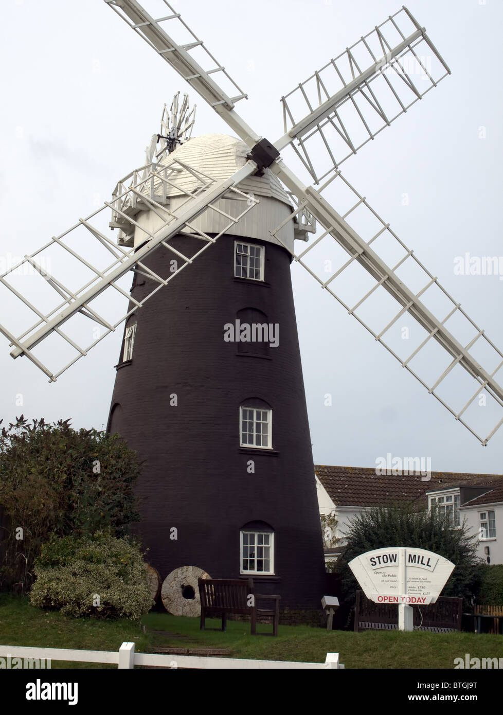 Mundesley windmill hi-res stock photography and images - Alamy