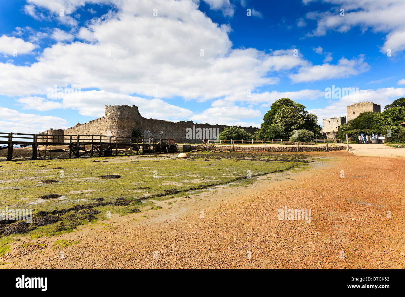 Portchester village hi-res stock photography and images - Alamy