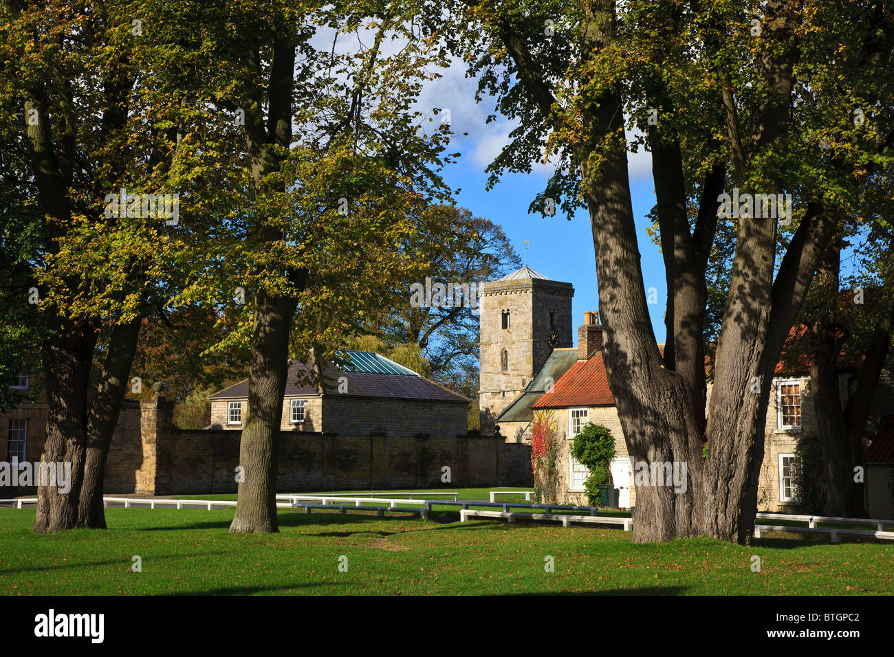 Hovingham Village, North Yorkshire Stock Photo - Alamy