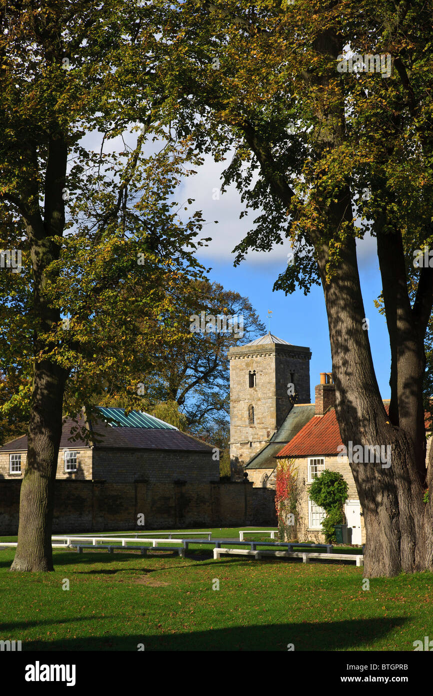Hovingham Village, North Yorkshire Stock Photo - Alamy