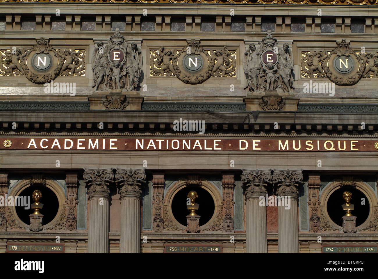Underground lake opera garnier hi-res stock photography and images - Alamy