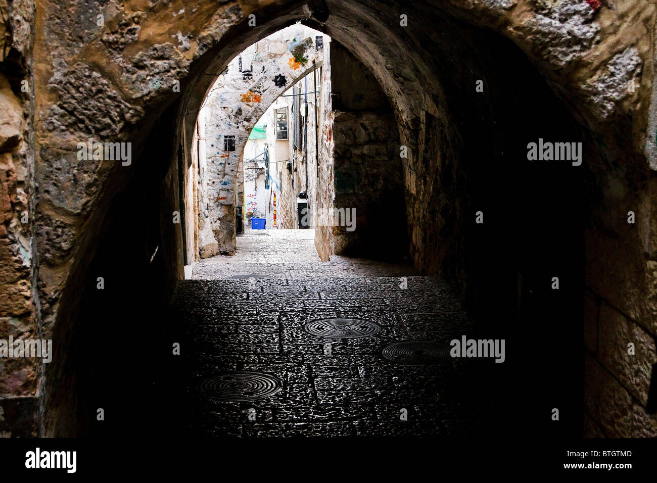 A street in the Old City of Jerusalem Stock Photo - Alamy