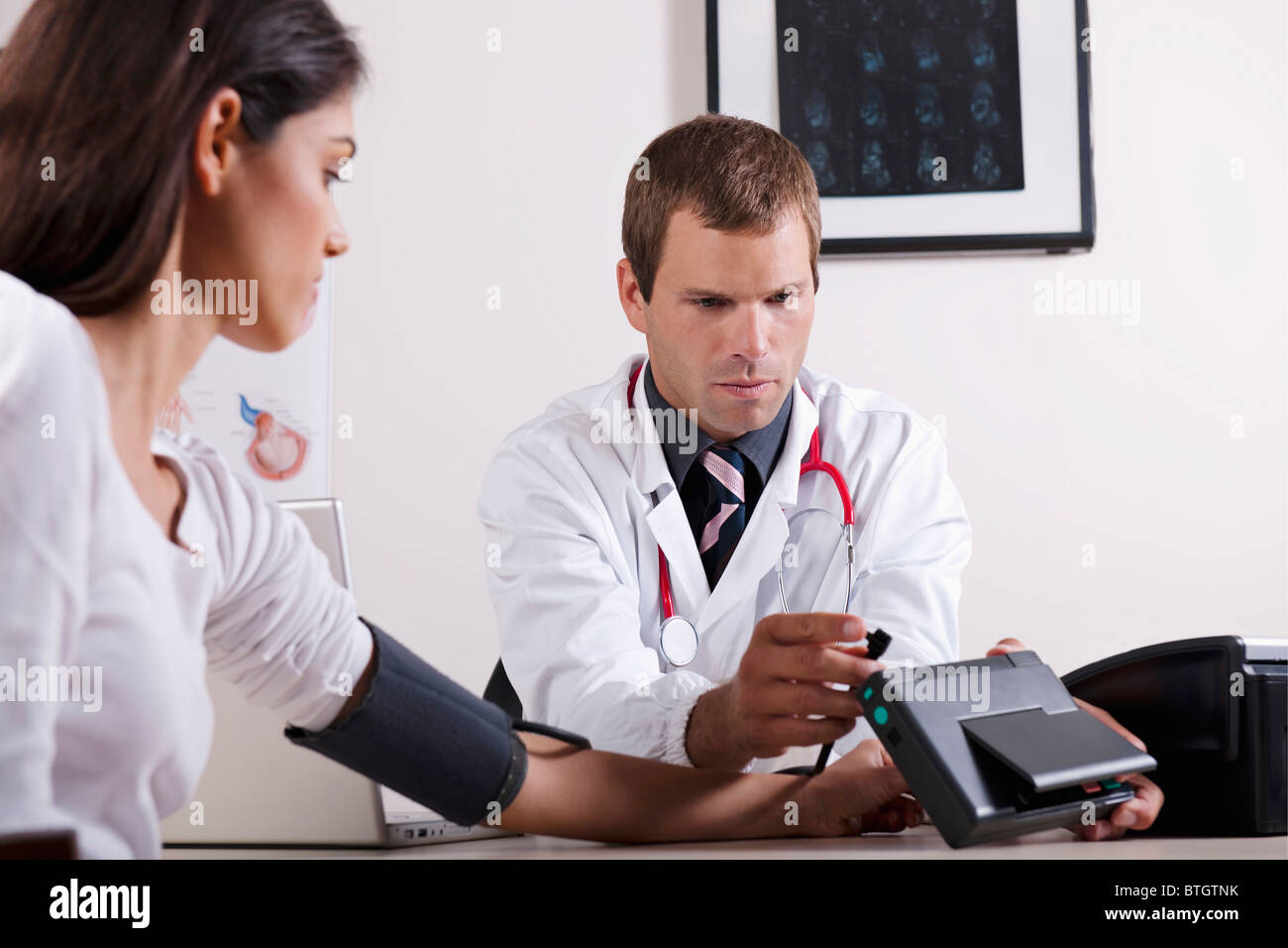 Blood pressure machine gp hi-res stock photography and images - Alamy