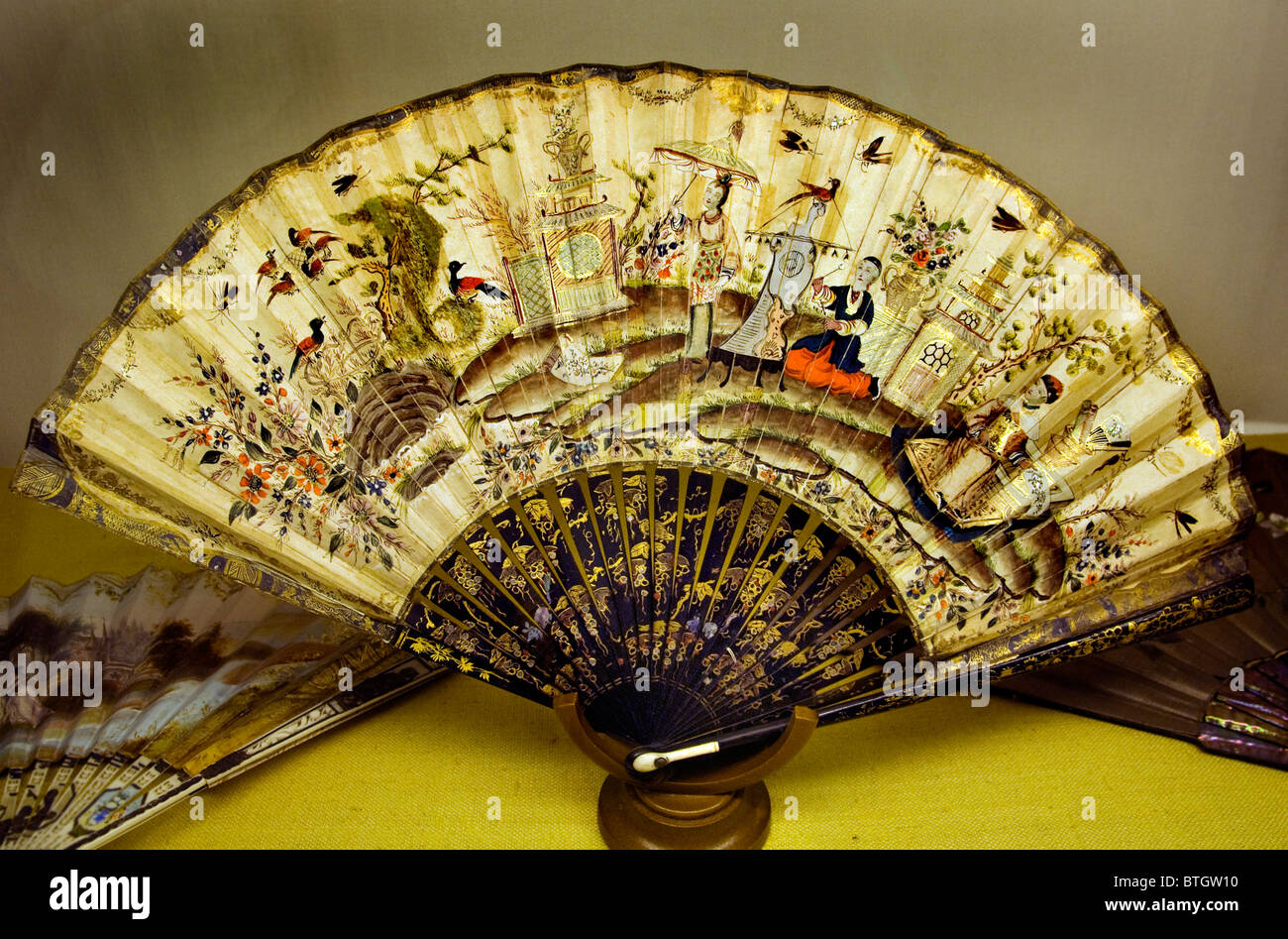 Japanese Fans Images