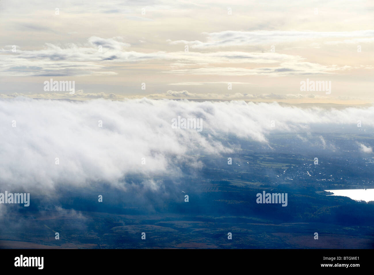 Aerial view low over cloud hi-res stock photography and images - Alamy