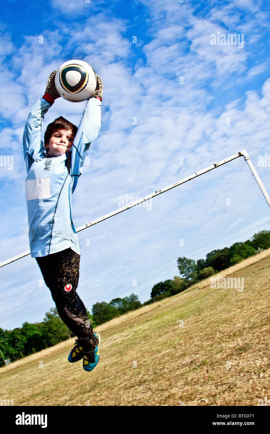 Goal save hi-res stock photography and images - Alamy