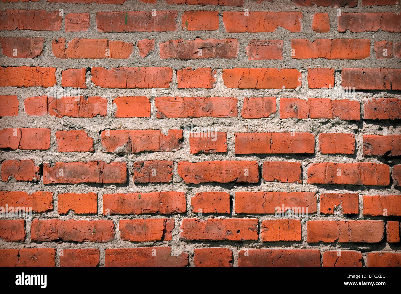 Dividing brick hi-res stock photography and images - Alamy
