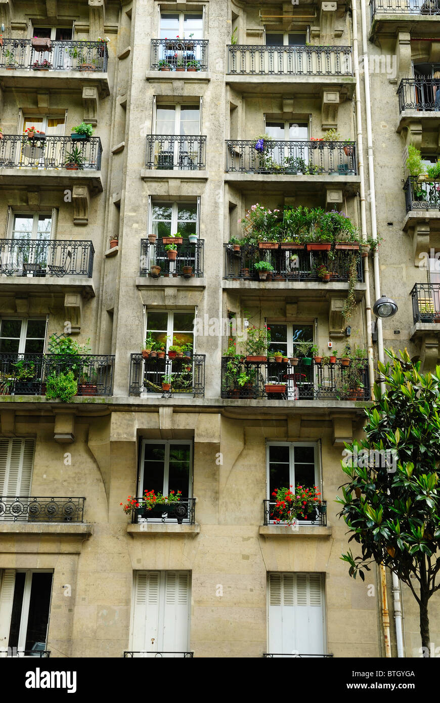 Typical building with apartments in downtown of paris hi-res stock ...