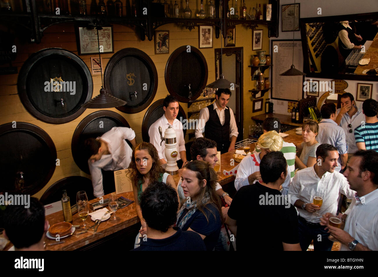 Cordoba Spain Andalusia Restaurant bar Pub Cafe Stock Photo - Alamy