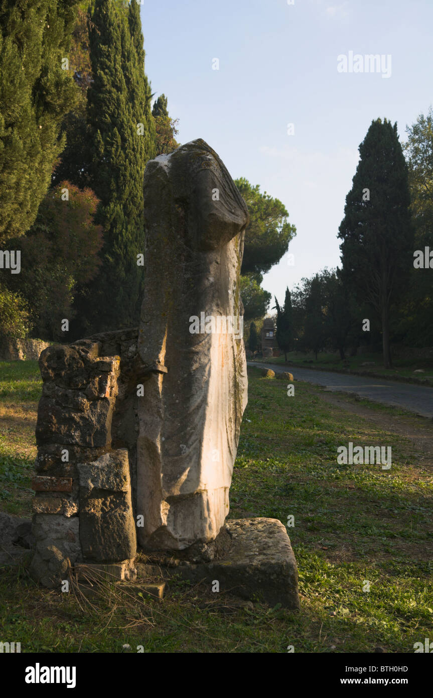 Rome, Italy, statue along ancient Appian Way Stock Photo - Alamy