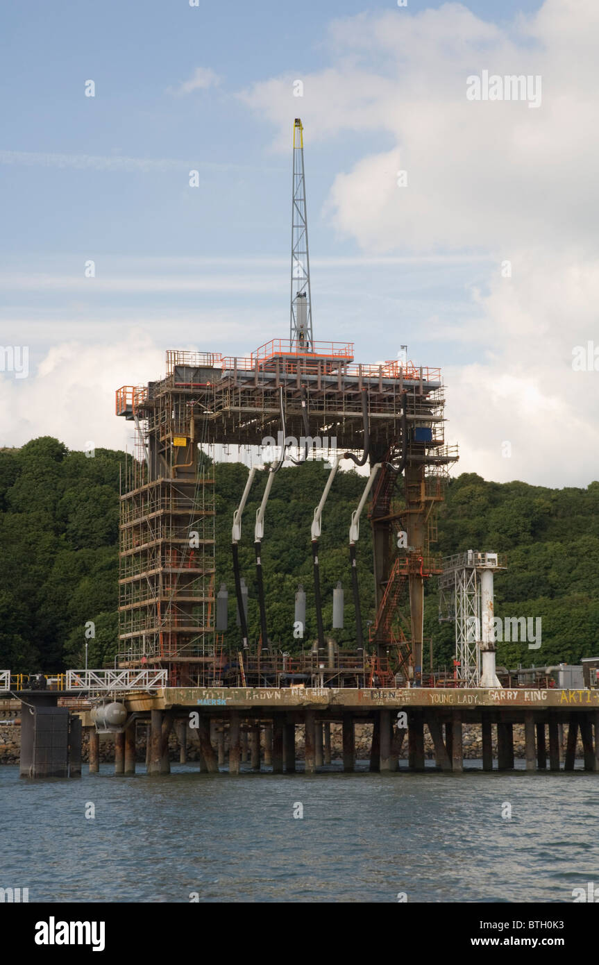 Dragon LNG terminal and jetty, Milford Haven, Pembrokeshire, Wales, UK ...