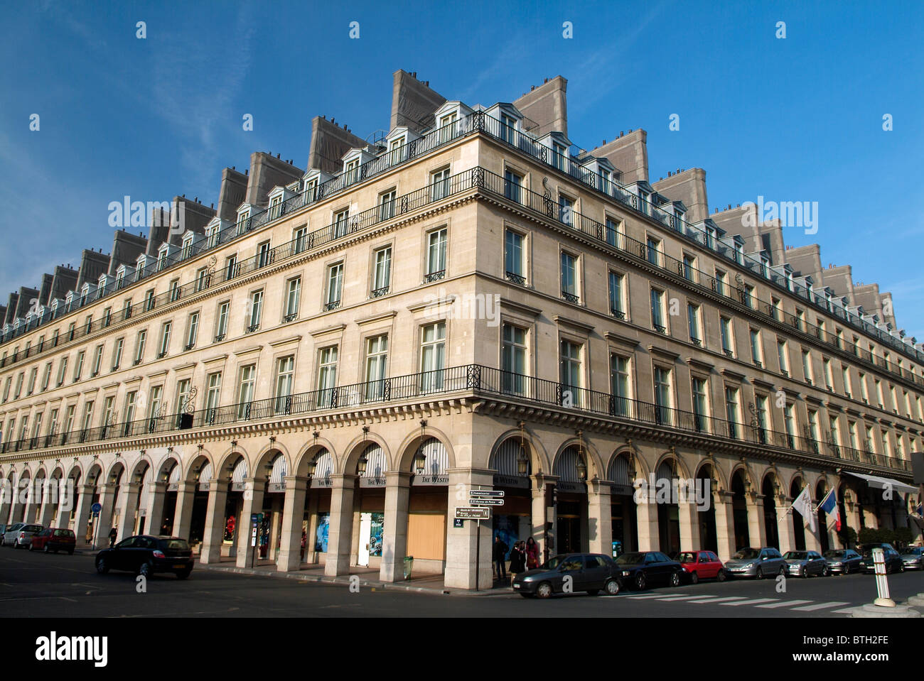 Paris france rivoli street hi-res stock photography and images - Alamy