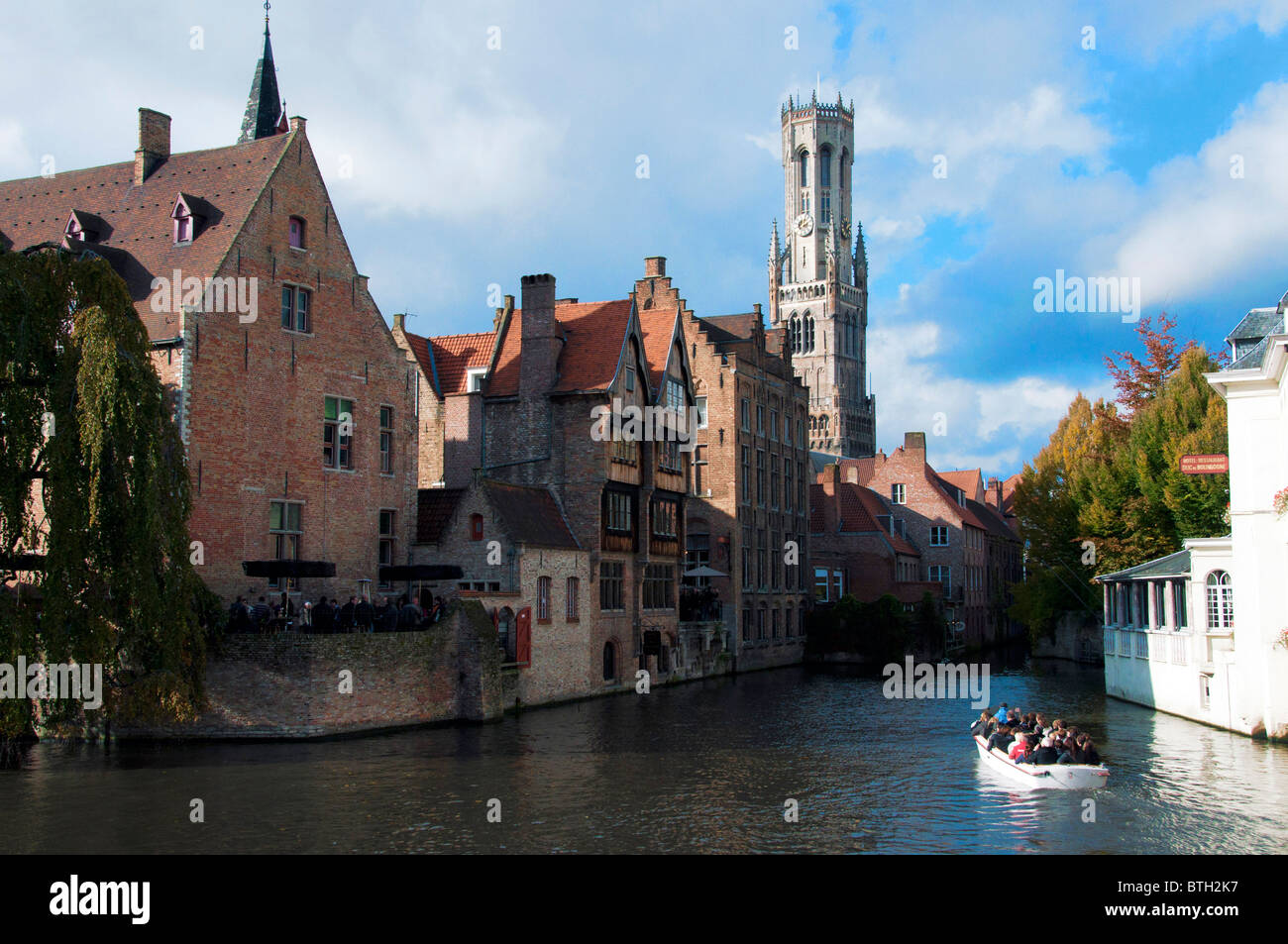 Brugge views hi-res stock photography and images - Alamy