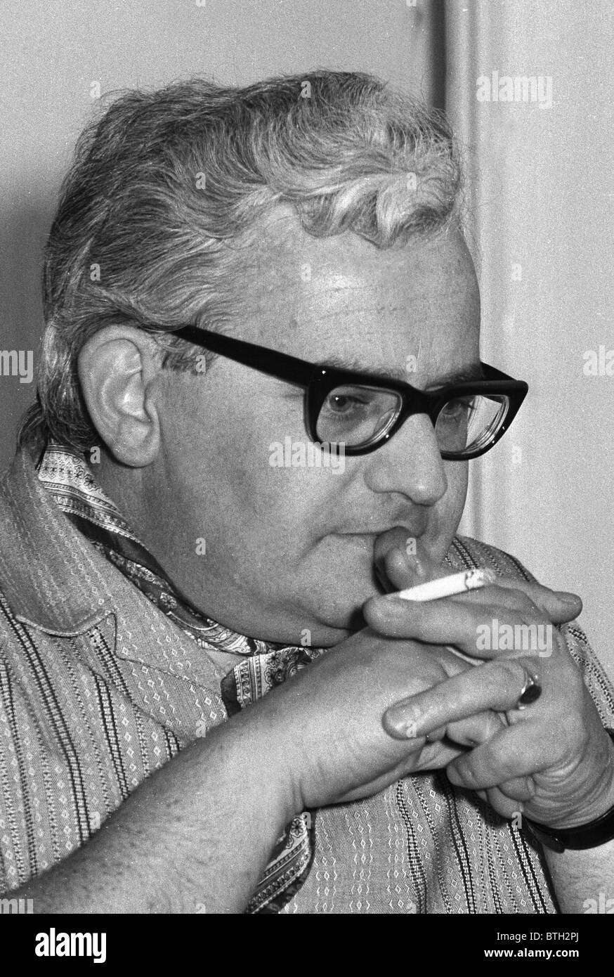 Ronnie barker hi-res stock photography and images - Alamy