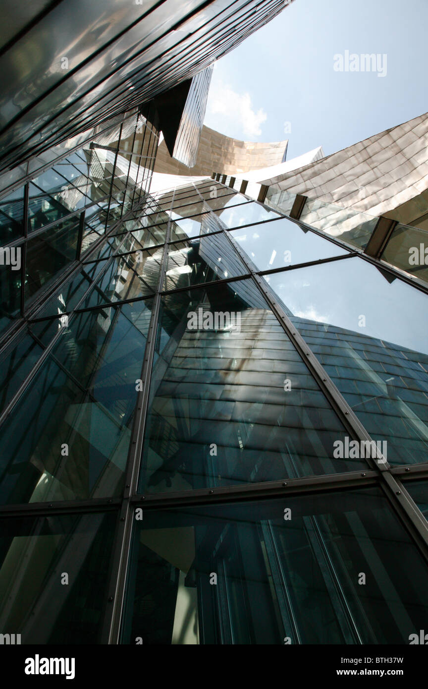 Low-angle of view capture of the front of the Guggenheim Museum, Bilbao ...