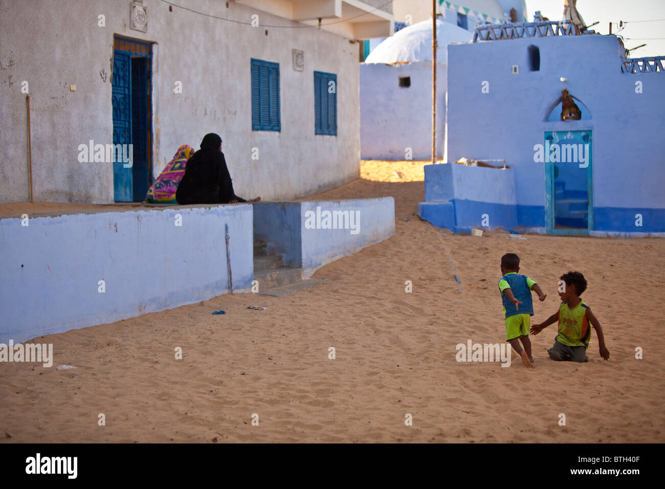 Nubian family hi-res stock photography and images - Alamy