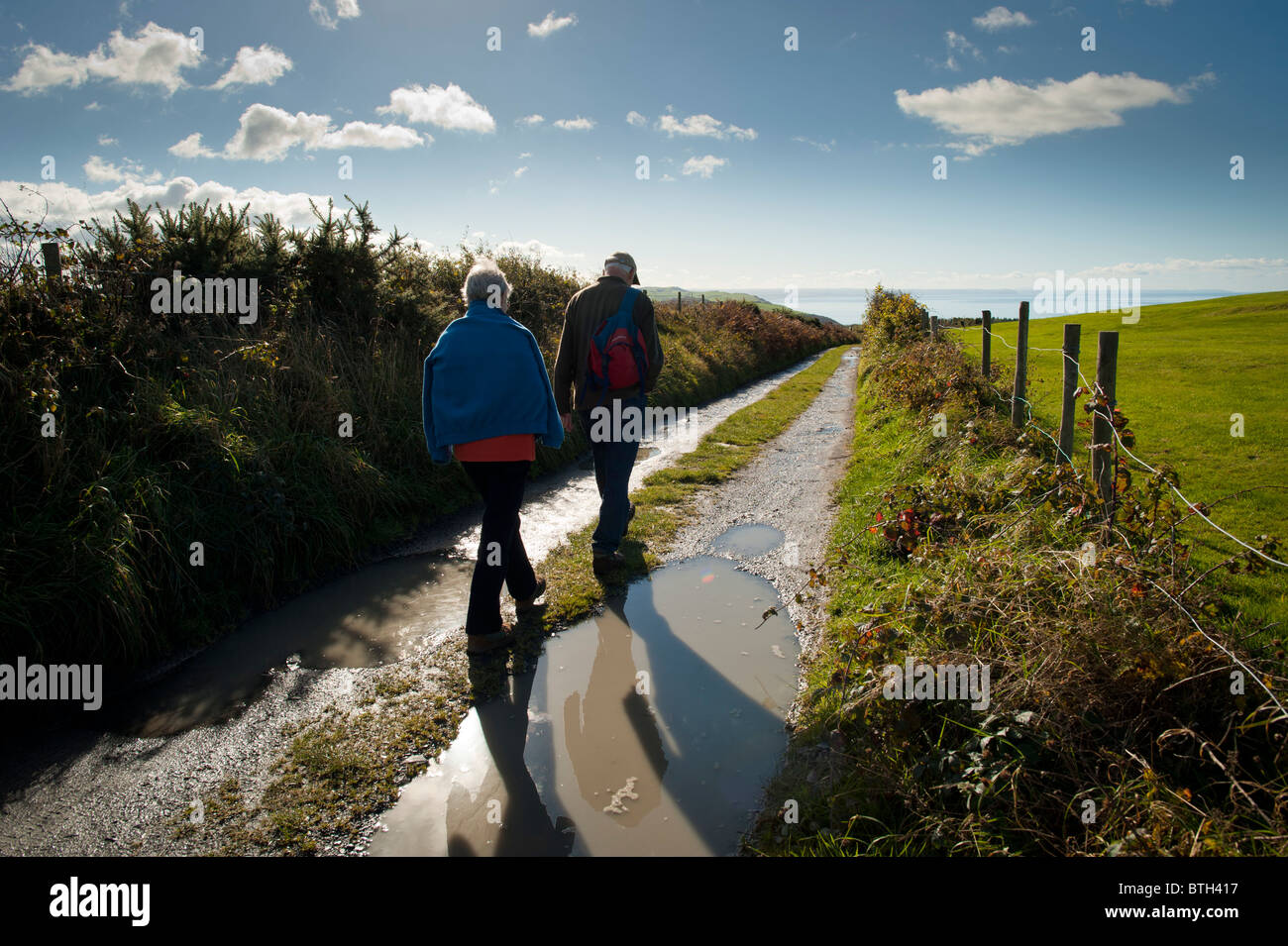 Man woman uk rambler hi-res stock photography and images - Alamy