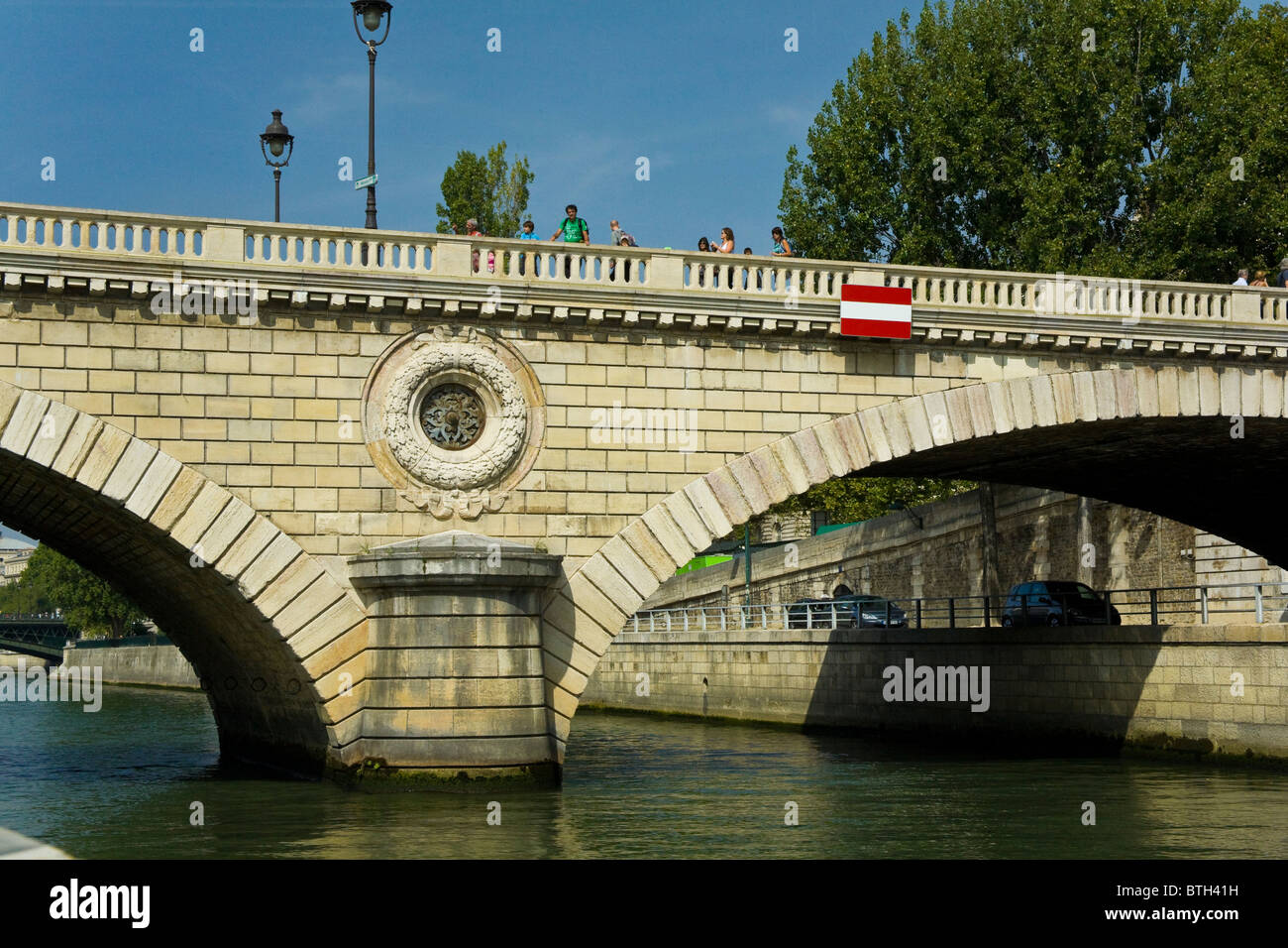 Bridge of the seine hi-res stock photography and images - Alamy