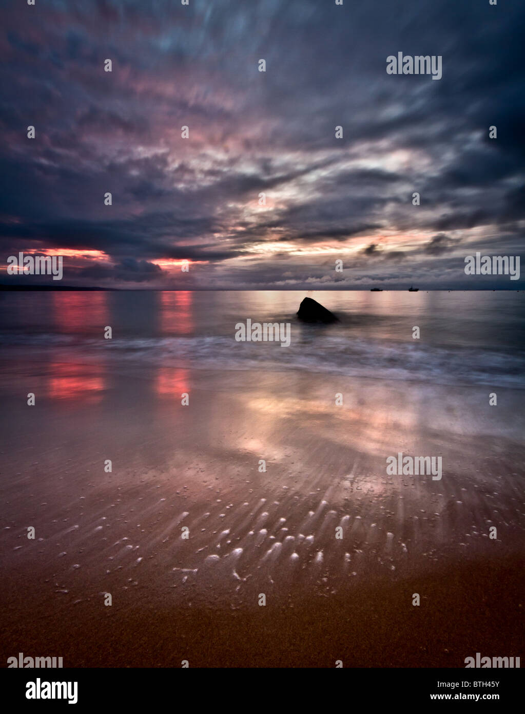 Tenby harbor hi-res stock photography and images - Alamy
