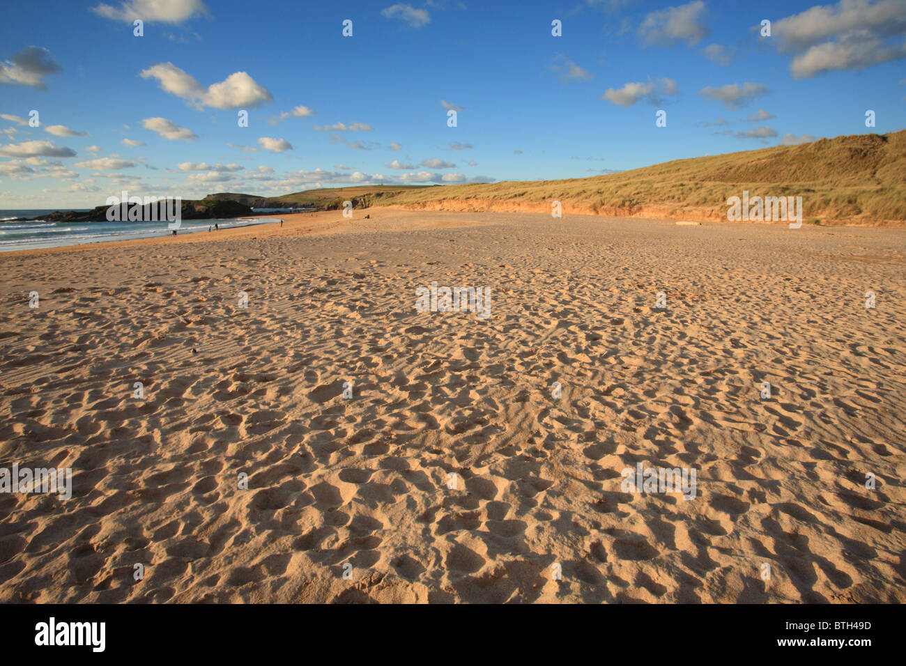 Constantine Bay autumn afternoon, North Cornwall, England, UK Stock ...