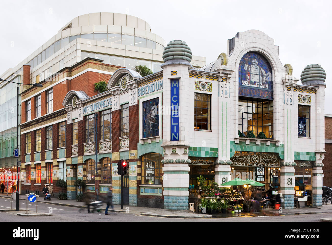 Michelin house hi-res stock photography and images - Alamy