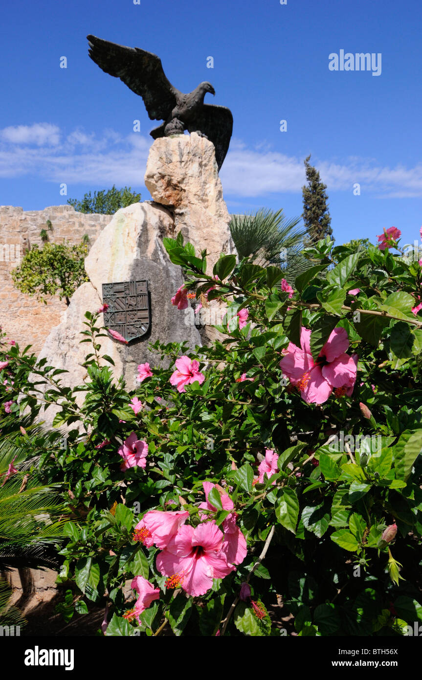 Statue of emperor carlos v hi-res stock photography and images - Alamy