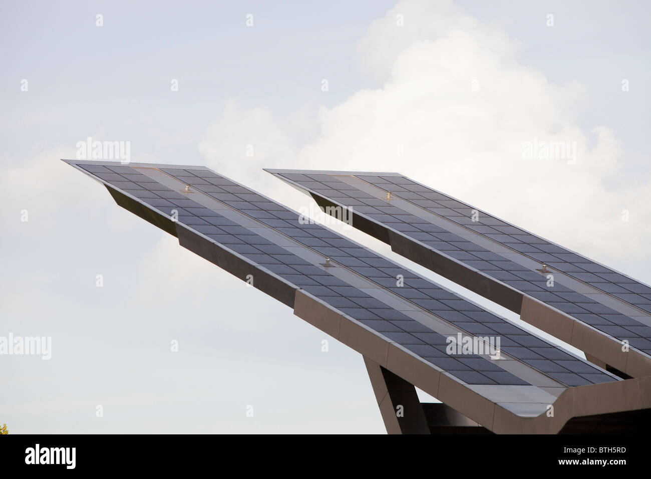 Solar panels on Vauxhall bus station, London Stock Photo - Alamy